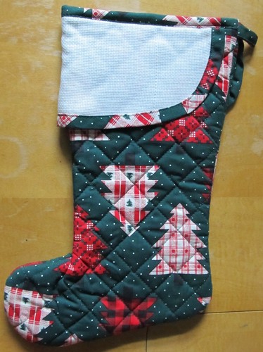 Charles Craft Cross Stitch Christmas Stocking Red Plaid Tree Green 16 ...