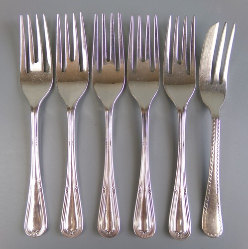 Pastry Cake Forks. Silver plated set x 6. Vintage. Bow & Ribbon pattern ...