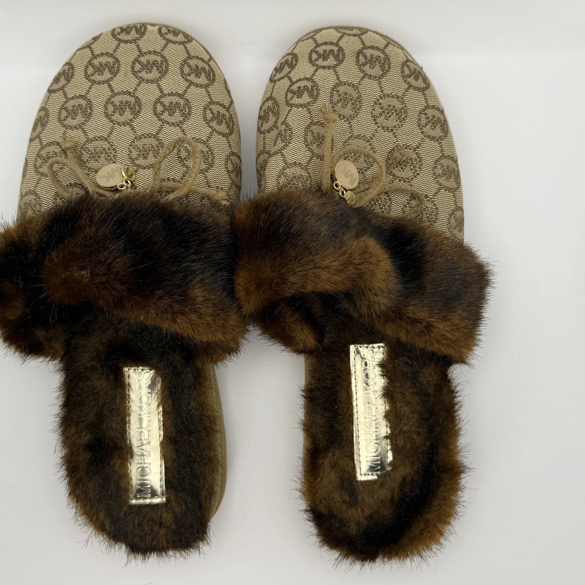 Chausson Femme Chaud Embroidered Barocco Medusa Slippers Black,Gold ...