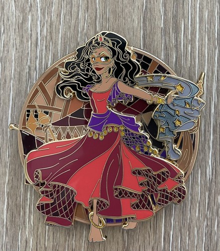Disney Esmeralda Hunchback Notre Dame Evil Gypsy Masquerade LE Fantasy ...