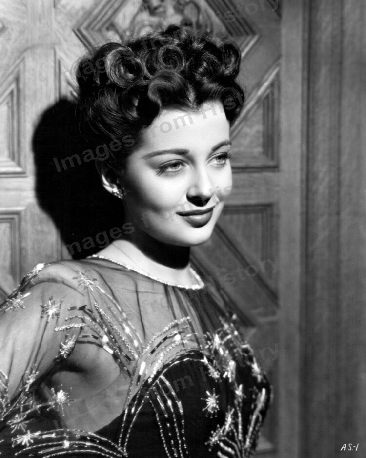 GAIL RUSSELL Bedroom #1| Beautiful 8x10 Color Photo by CHIP SPRINGER | eBay