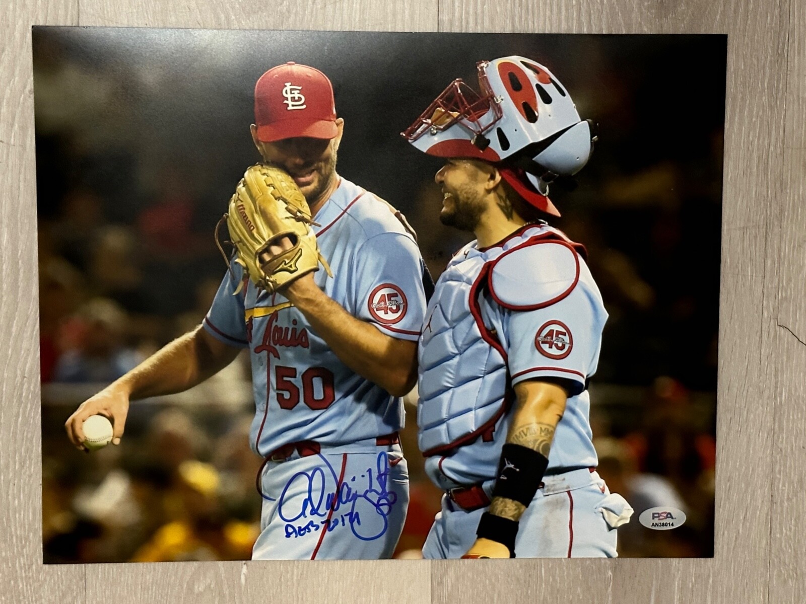 Adam Wainwright Autographed Memorabilia | Signed Photo, Jersey ...
