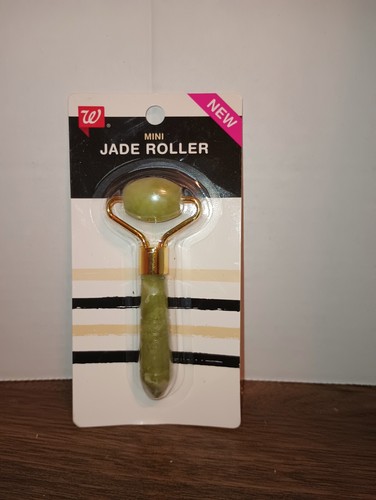 ~NEW Mini Jade Roller~Portable Facial Massage Tool~Soothing Relaxation ...