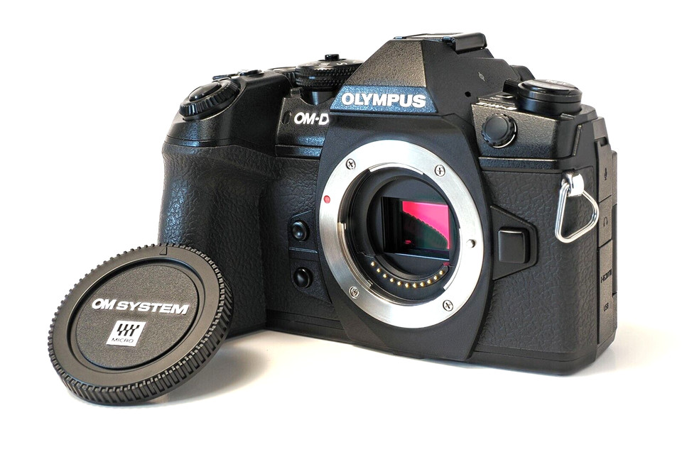 DSLR Cameras for Sale - New & Used Digital SLRs - eBay