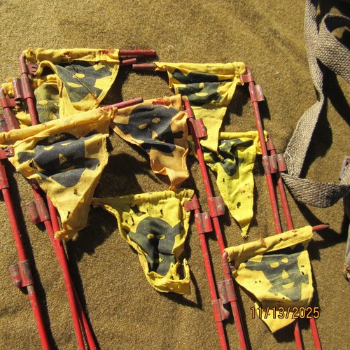 ORIGINAL WW2 GERMAN MINE FIELD MARKER SET W/ 8 SKULL FLAGS & Yellow ...