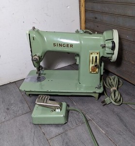 SINGER Green Collectible Sewing Machines for sale | eBay