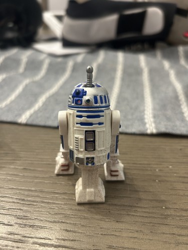 Star Wars Power of the Force 2 R2 D2 Pop up lightsaber | eBay