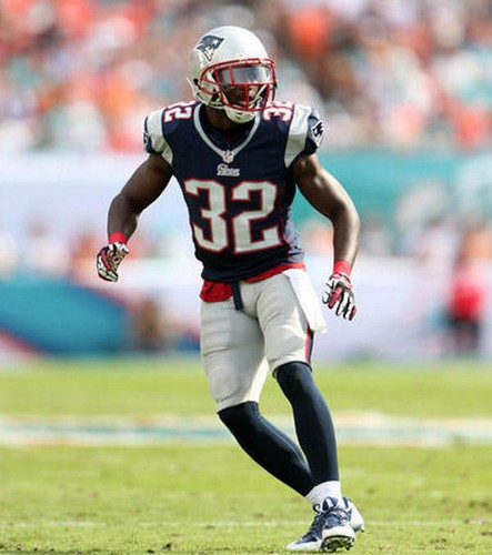 DEVIN McCOURTNEY 8X10 PHOTO NEW ENGLAND PATRIOTS PICTURE NFL FOOTBALL ...