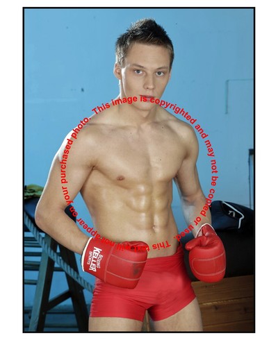 Buff Boxer Wearing Red Shorts & Gloves | eBay
