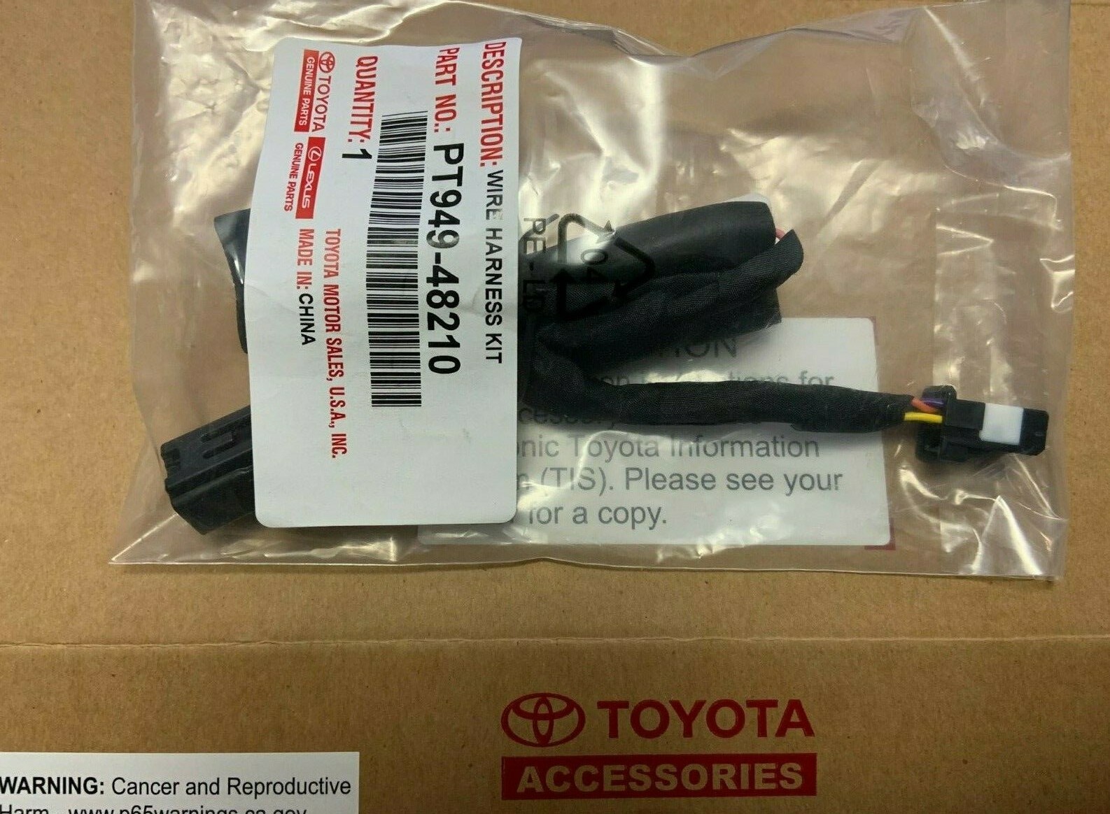 8619060040 Genuine Toyota ADAPTER ASSY, STEREO JACK, NO.1 86190-60040 ...