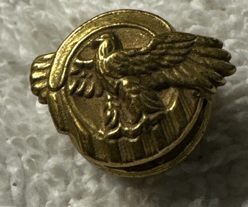 1 WW2 ERA U.S. Army Honorable Discharge Ruptured Duck Lapel Button Hole ...