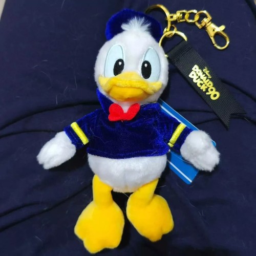 Authentic Hong Kong Disney Donald Duck 90th Keychain keyrings ...