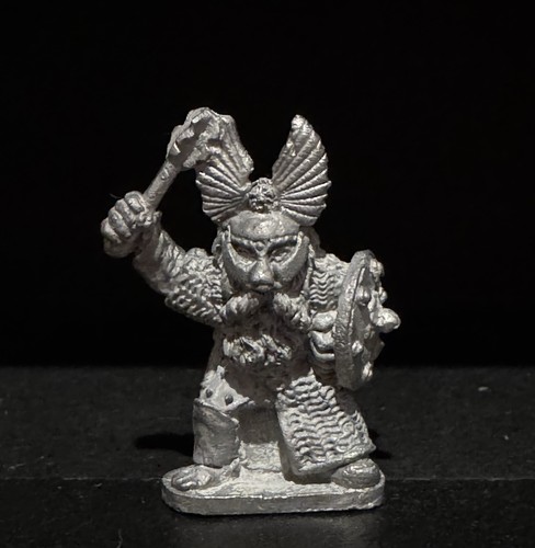 Grenadier 021 (b) Dwarf Commander Fantasy Lords Vintage Fantasy Metal ...