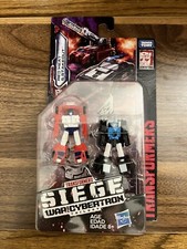 Transformers War for Cybertron Siege Series Red Heat & Stakeout