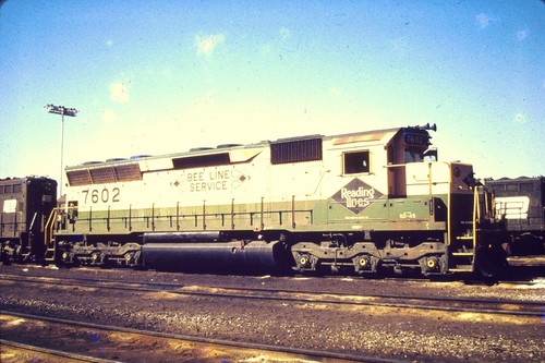 READING 7602 columbus oh 9-7-76 agfachrome train photo slide 35mm | eBay