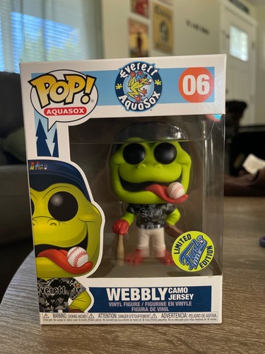 Funko Pop Aquasox Everett Limited Edition Funko Field Camo Jersey #6 ...