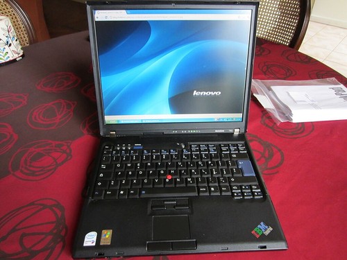 Lenovo Thinkpad R60 Laptop 3GB FreshInstall 32 Bit XP Pro Office2010 ...