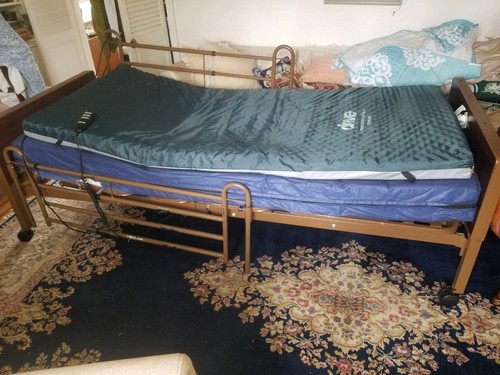 Drive Medical Delta Full Electric Bed with Half Rails and Innerspring ...