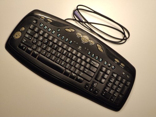 Logitech Multimedia PS/2 PS2 Y-BH52 Wired Keyboard Vintage US 867395 ...
