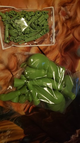 green pear smart doll vinyl shell and green unassembled smart doll ...