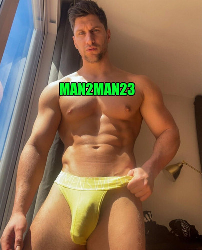 KYLE HUNG MUSCLE STUD SEXY & SHIRTLESS 8x10 COLOR PHOTO #2B | eBay