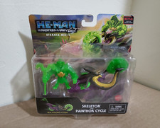 Masters of the Universe Eternia Minis Skeletor and Painthor Cycle (Netflix)