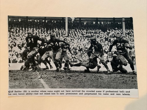 Cliff Battles Boston Braves Redskins 1943 S&S Football Pictorial CO ...