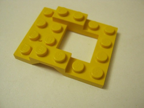 Lego (1) Yellow 4x5 Vehicle Chassis With 2x2 Cut Out, 4211 (028-216) | eBay