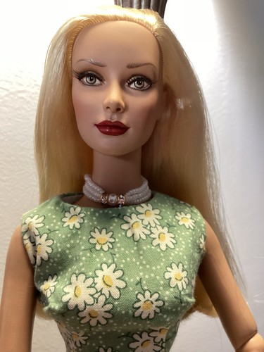 Tonner St Moritz Daphne Repaint by Threnody 2004 | eBay