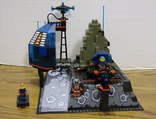 LEGO 6959 Lunar Launch Site Set Parts Inventory and Instructions - LEGO ...