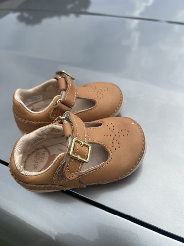 Stride Rite Size 4 Amalie Baby Shoes White Leather Tan | eBay