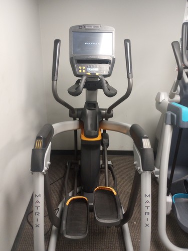 Matrix Ascent Trainer - A7XE-05 - Elliptical Crosstrainer w/Adjustable ...