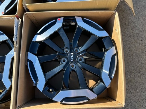 OEM (1) 2024 Kia Telluride oem 20" wheel rim Machined Black 52910-S9800 ...