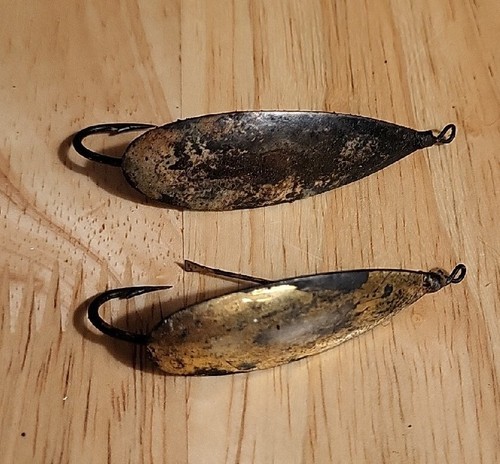Lot of 2 Vintage Johnson Silver Minnow Gold Weedless Spoon Fishing ...
