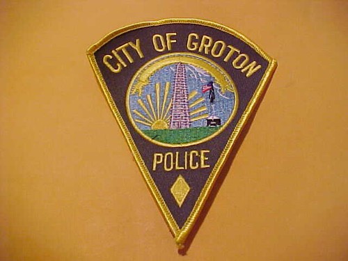 GROTON CONNECTICUT POLICE PATCH SHOULDER SIZE UNUSED | eBay