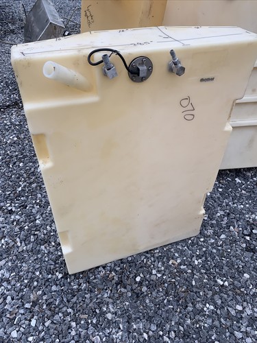 Moeller Marine Fuel Tanks Poly Gas Tank 070 Fuel Cell | eBay