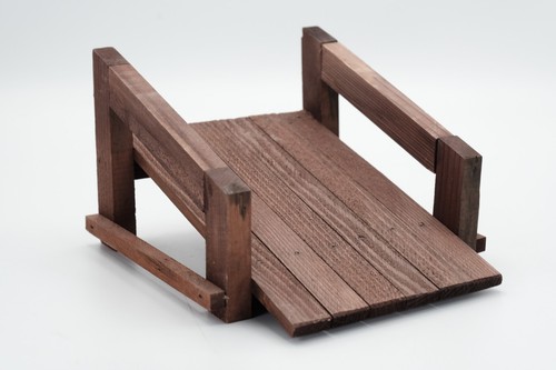 HO (?) Scale Wooden Loading Ramp 7" w x 7" l x 4 1/4" h | eBay