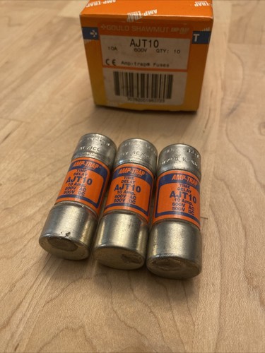 Gould Shawmut AJT10 Fuse 10 Amp 600VAC Time Delay Class J Amp-Trap 2000 ...