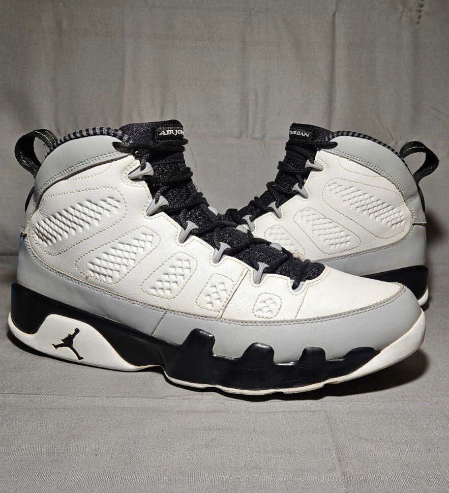 Air Jordan 9 Baron En Los Pies