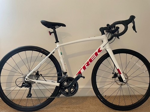 Trek Domane AL3 Unisex Sportive Road bike 54cm frame- AVAILABLE UNTIL ...