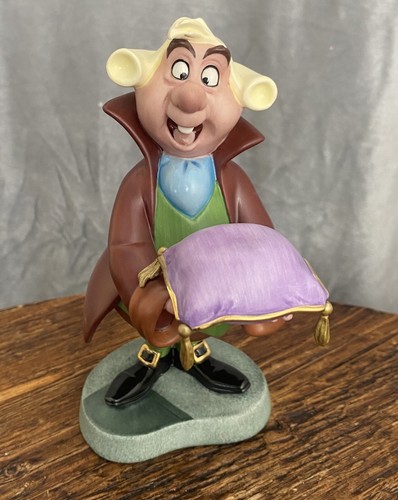 WDCC w/Box & COA, Cinderella, FOOTMAN, "Presenting the Glass Slipper ...