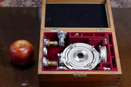 microscope antique Microscope Accessory No. 17 Leitz Universal Stage ...
