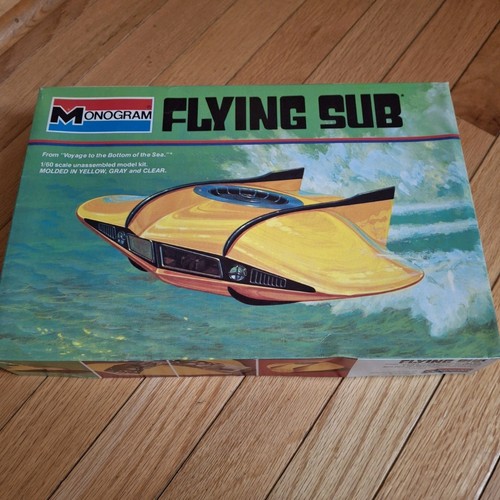 Monogram The Flying Sub Model Kit from Voyage To The Bottom Of The Sea ...