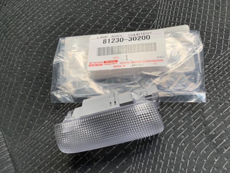 81580-0K102 Toyota OEM Genuine LAMP ASSY RR RH | eBay