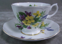 ROYAL ALBERT GORGEOUS VIOLETS PATTERN BONE CHINA CUP&SAUCER ENGLAND | eBay
