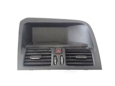 Calandre Volvo XC60, Pieces detachees automobiles