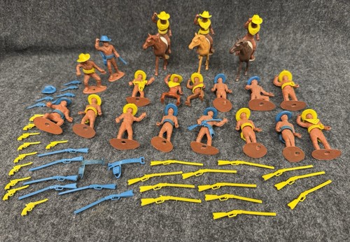 Vintage MPC Plastic Western Playset Toy Figures Cowboys Horses ...
