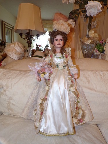 Palmary Collection Three Heart Doll 393/2000 | eBay