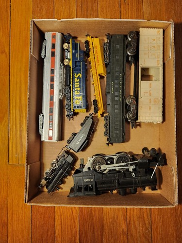 Lot Of Vintage Model Trains | eBay