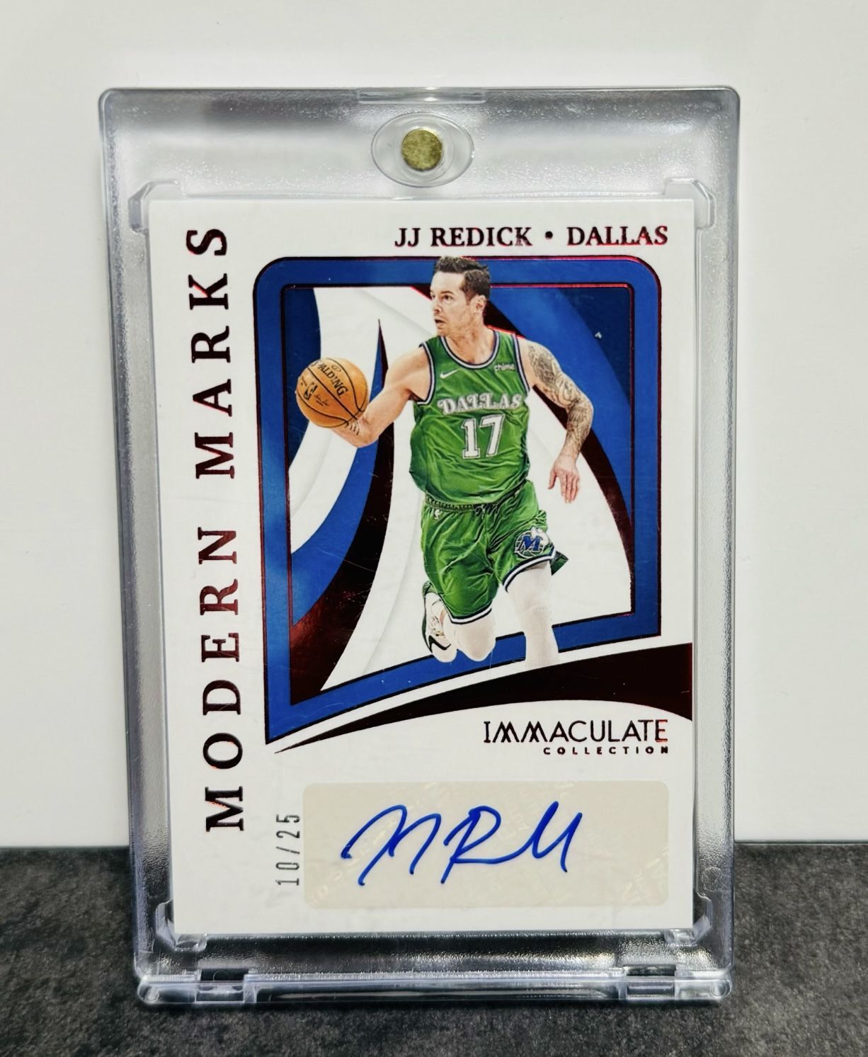 JJ Redick 2020 Immaculate #MM-JJR Modern Marks - Red /25 Price Guide ...